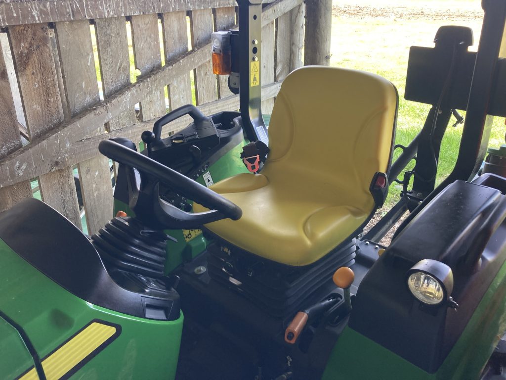 John Deere 2036R - Southland Farm Machinery